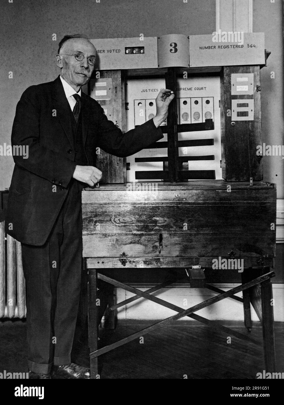 Interpreter booth Black and White Stock Photos & Images - Alamy