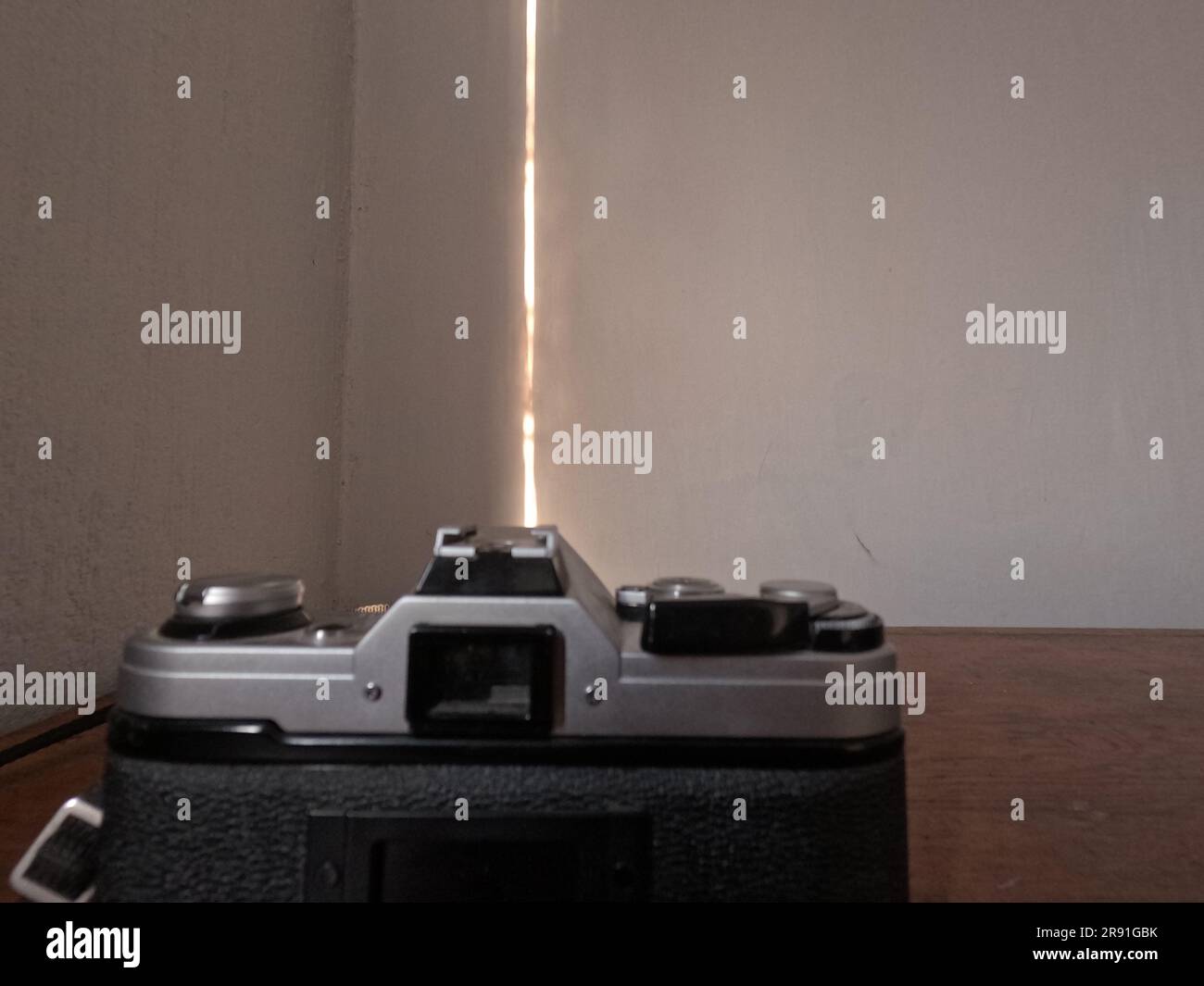 Camera flash game hi-res stock photography and images - Alamy