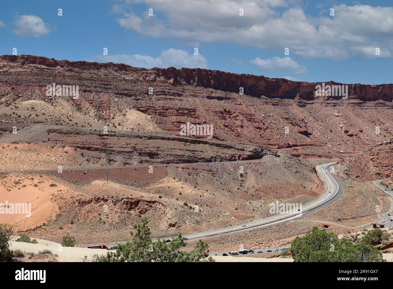 Moab fault line hi-res stock photography and images - Alamy