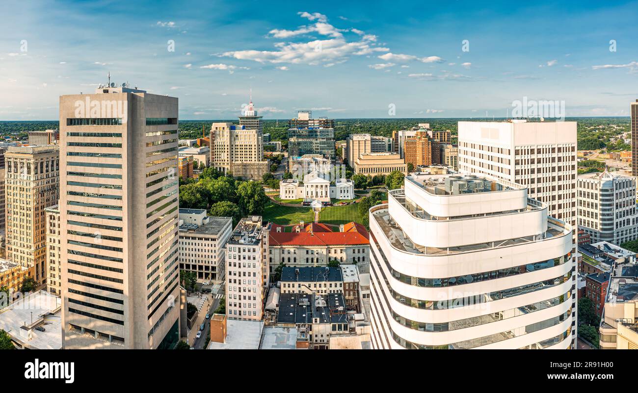 Downtown city landscape richmond va hi-res stock photography and images ...