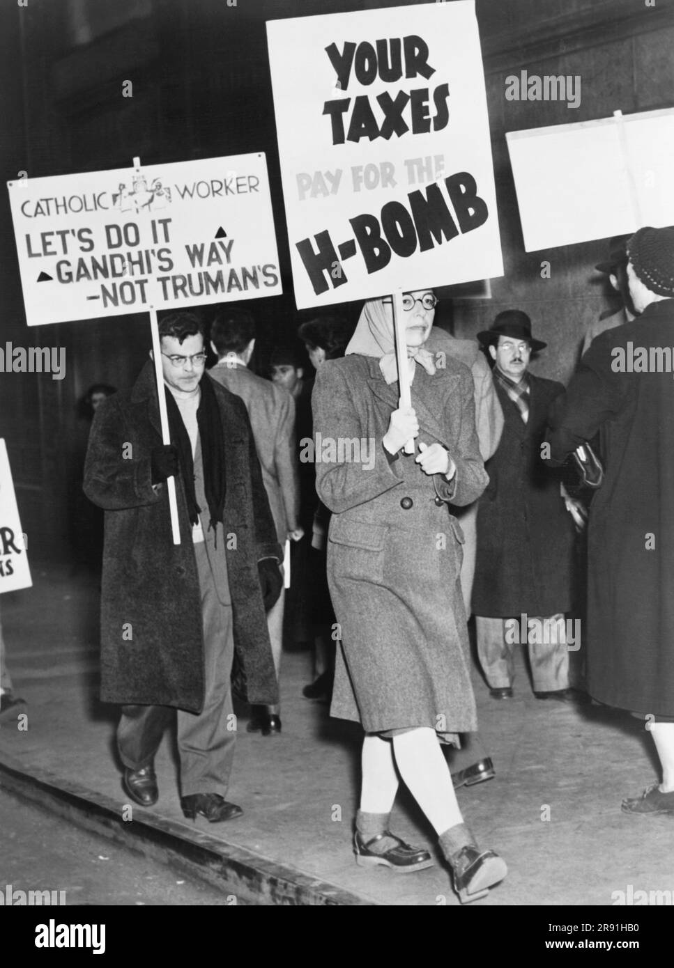 Peaceful protesters usa Black and White Stock Photos & Images - Alamy