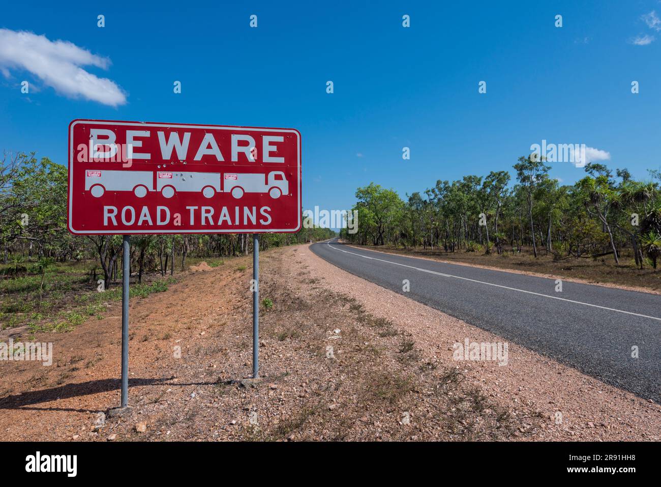 Darwin northern territory road train hi-res stock photography and ...