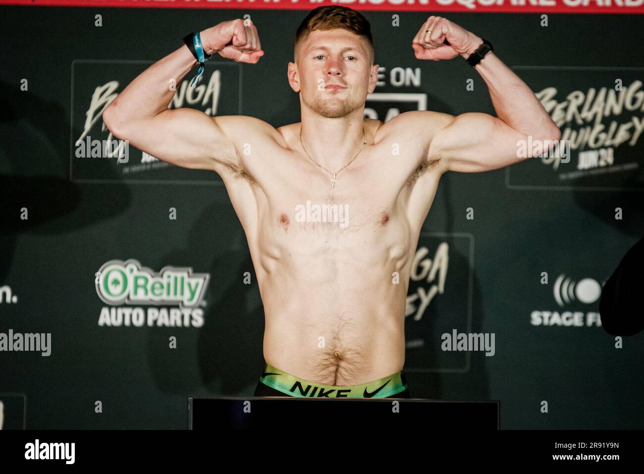 Matchroom boxing berlanga vs quigley hi-res stock photography and ...