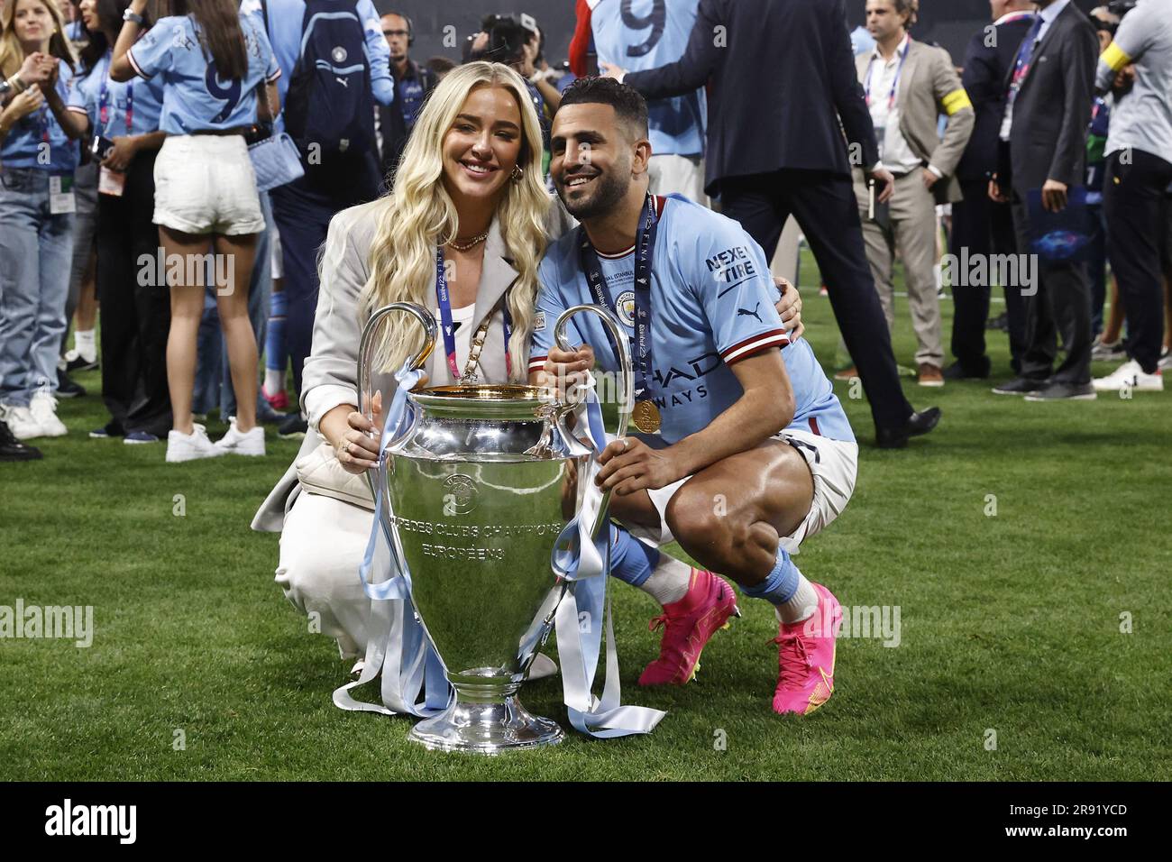 ISTANBUL - (LR) Taylor Ward, Riyad Mahrez of Manchester City FC with ...