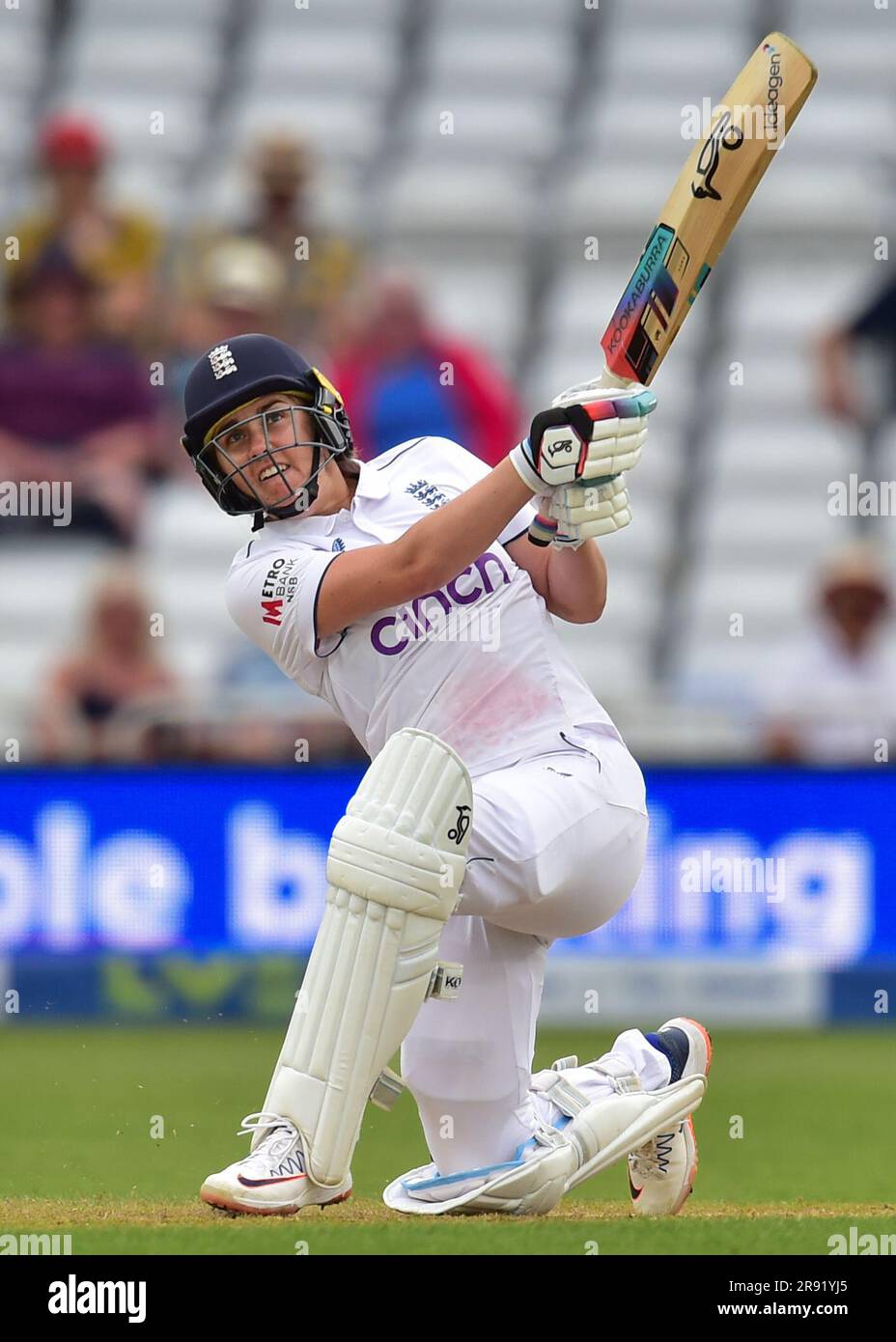 Nat sciver brunt hi-res stock photography and images - Alamy