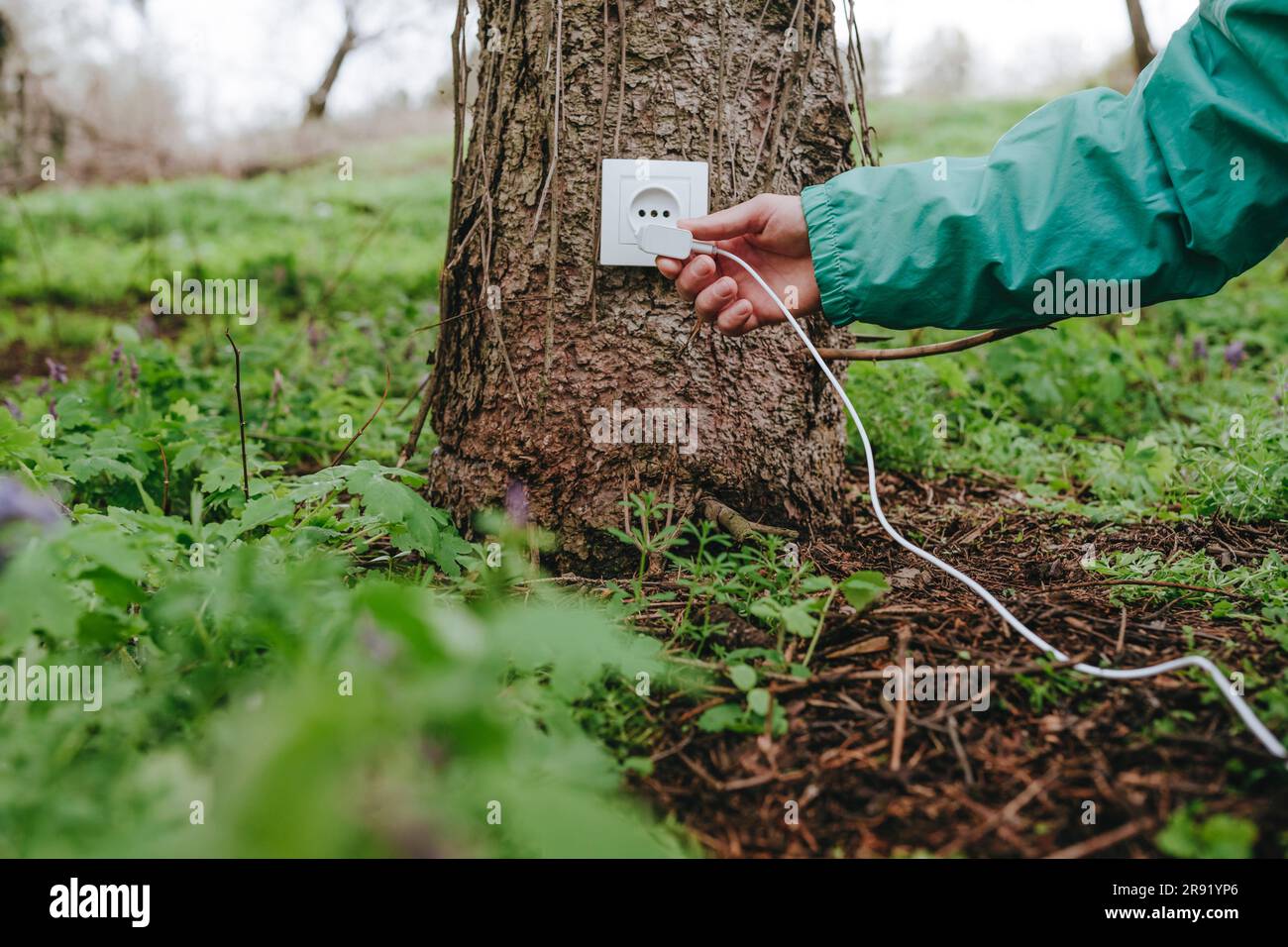 Electricity trunk hi-res stock photography and images - Alamy