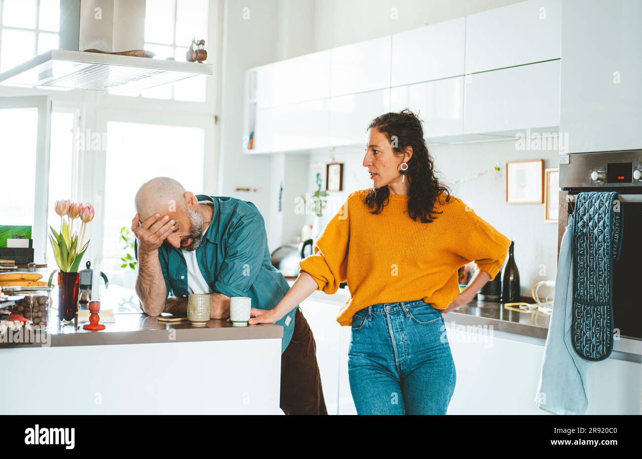 Conflict kitchen hi-res stock photography and images - Alamy