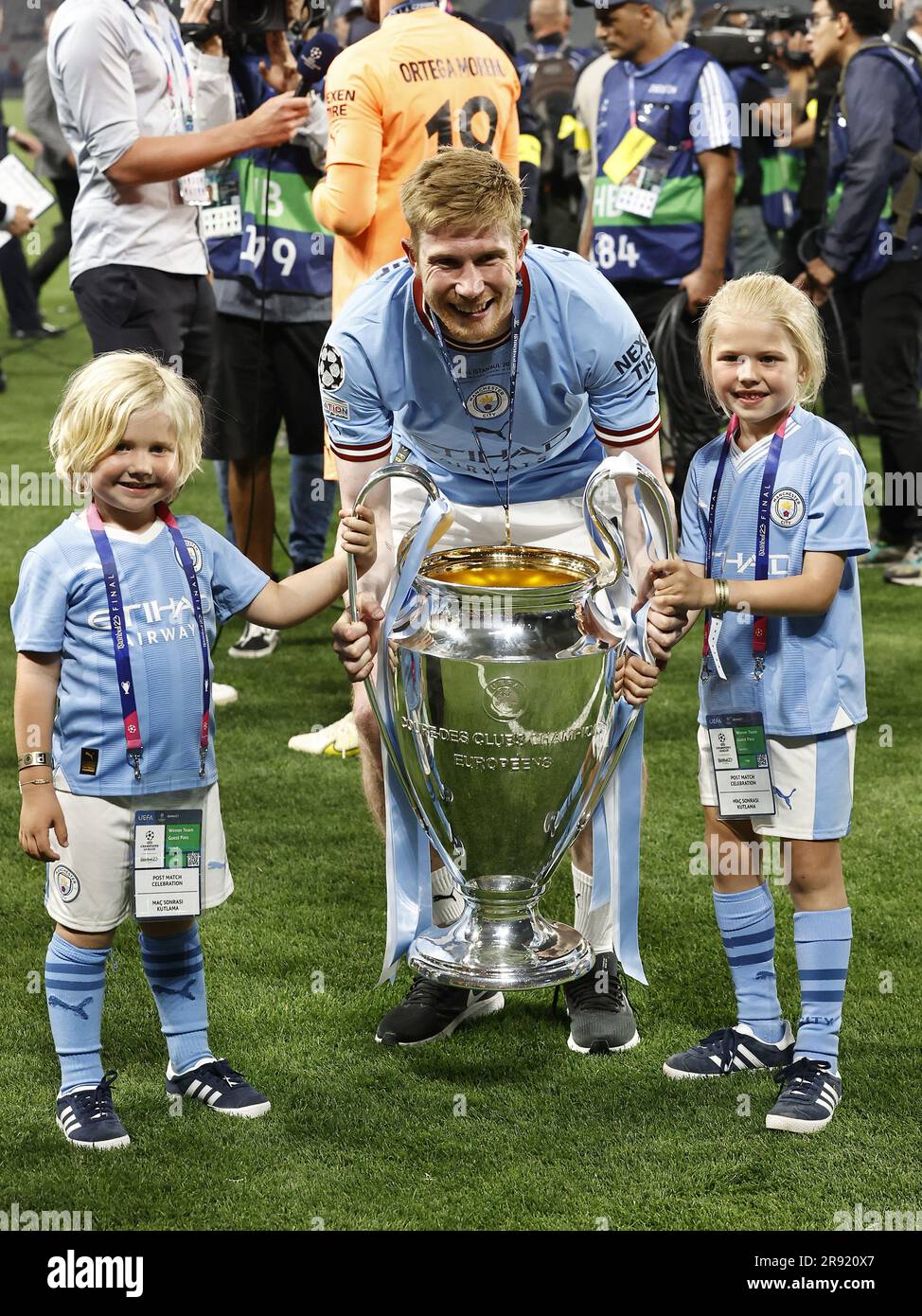 ISTANBUL - Kevin De Bruyne of Manchester City with UEFA Champions ...