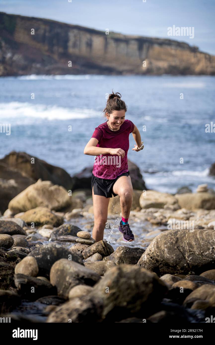 Happy rocks hi-res stock photography and images - Alamy