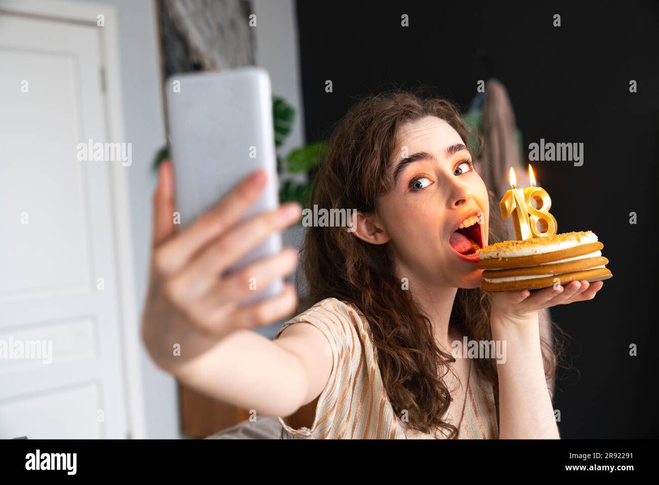Birthday selfie hi-res stock photography and images - Alamy