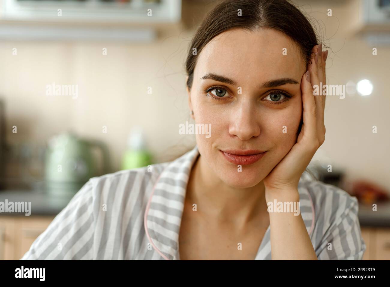 Hand touching face hi-res stock photography and images - Alamy