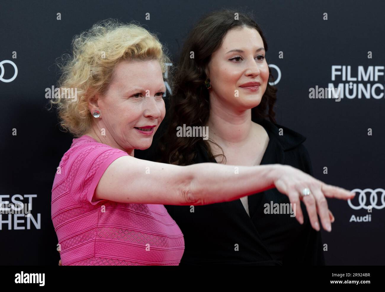 Munich, Germany. 23rd June, 2023. Sunnyi Melles (l) and her daughter ...