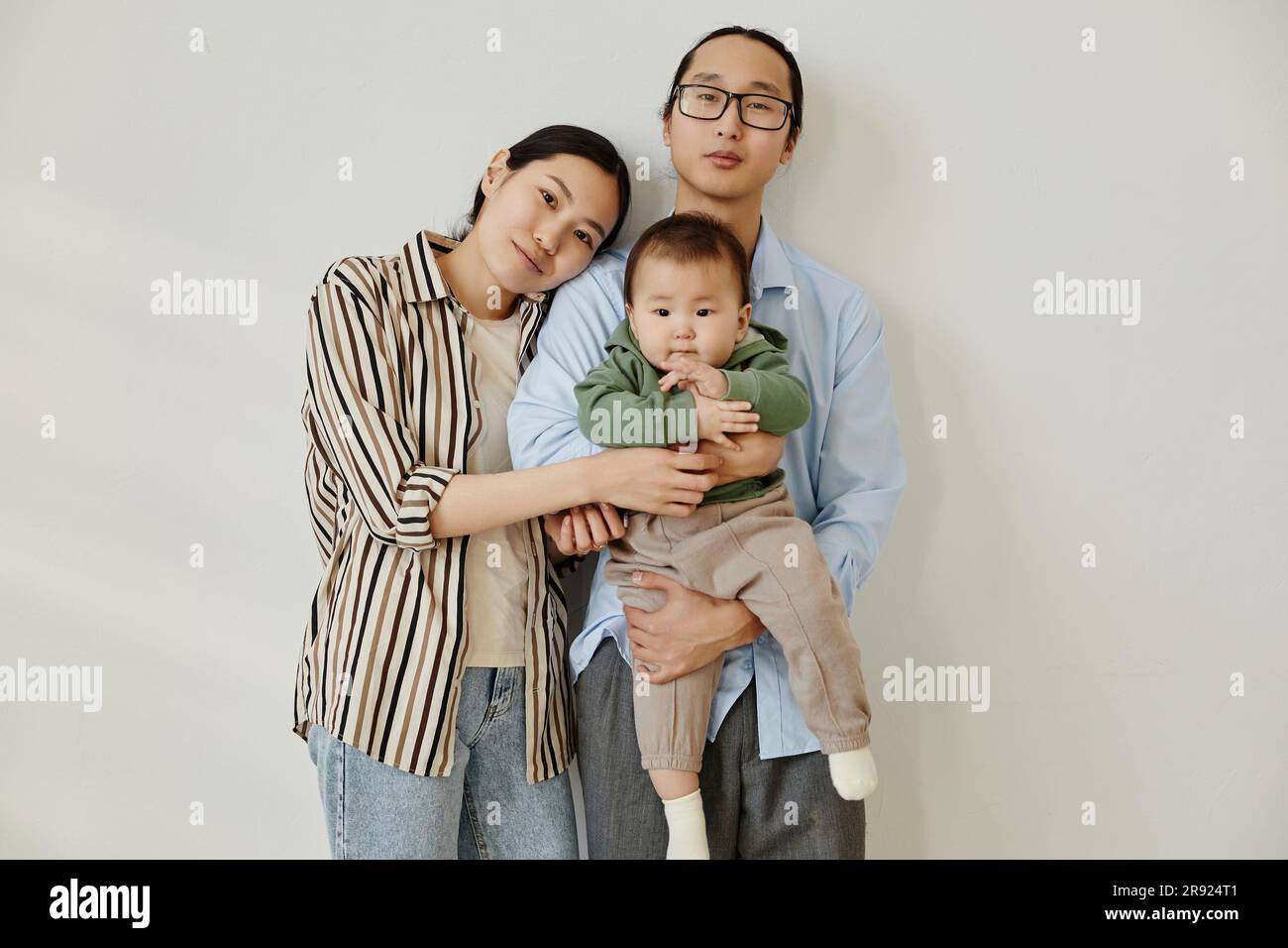 Asian mother father child hi-res stock photography and images - Alamy