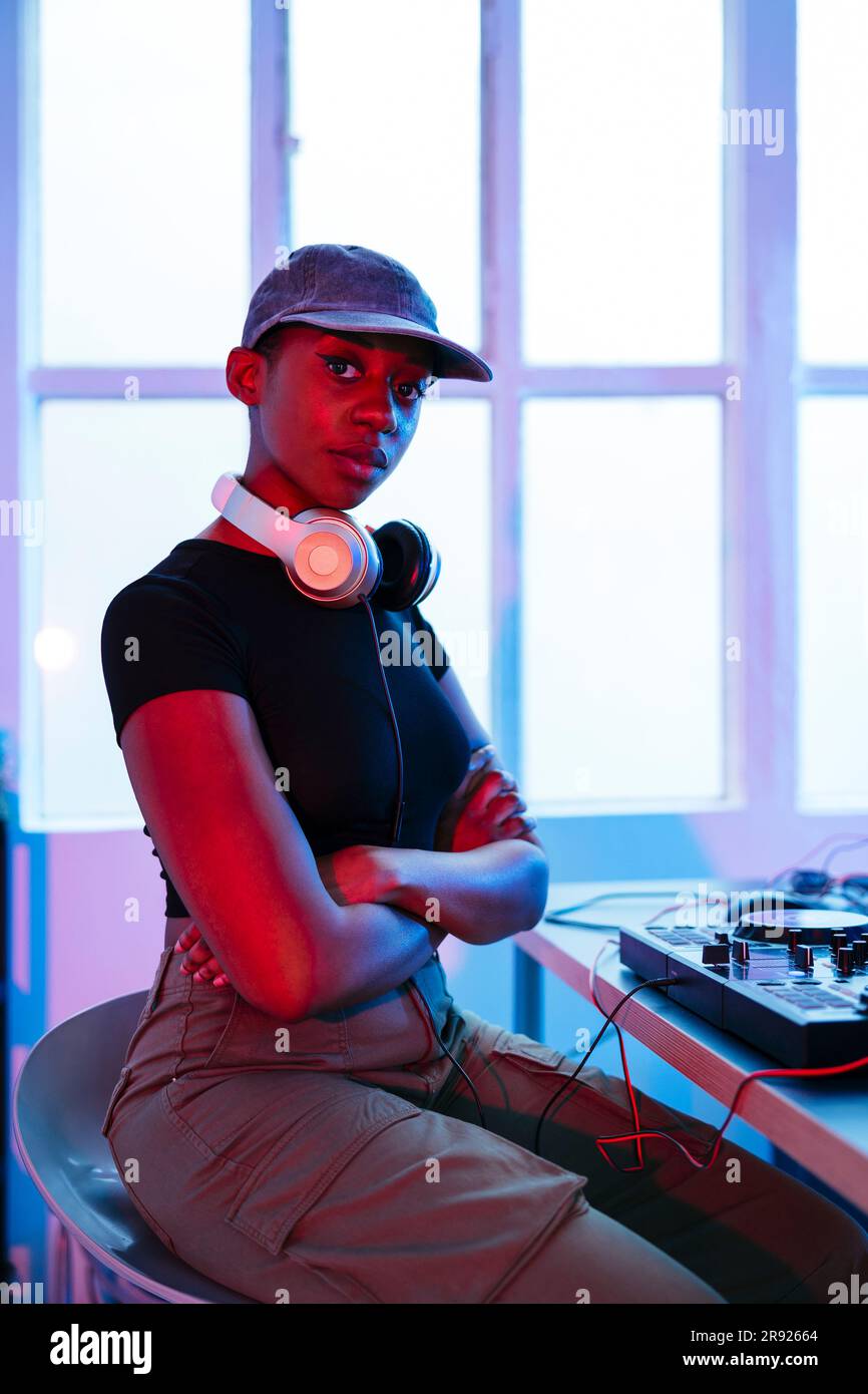Young dj hi-res stock photography and images - Alamy