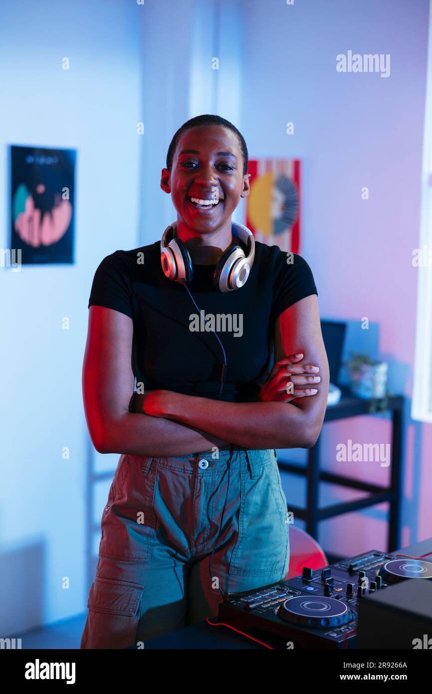 Dj young one hi-res stock photography and images - Alamy