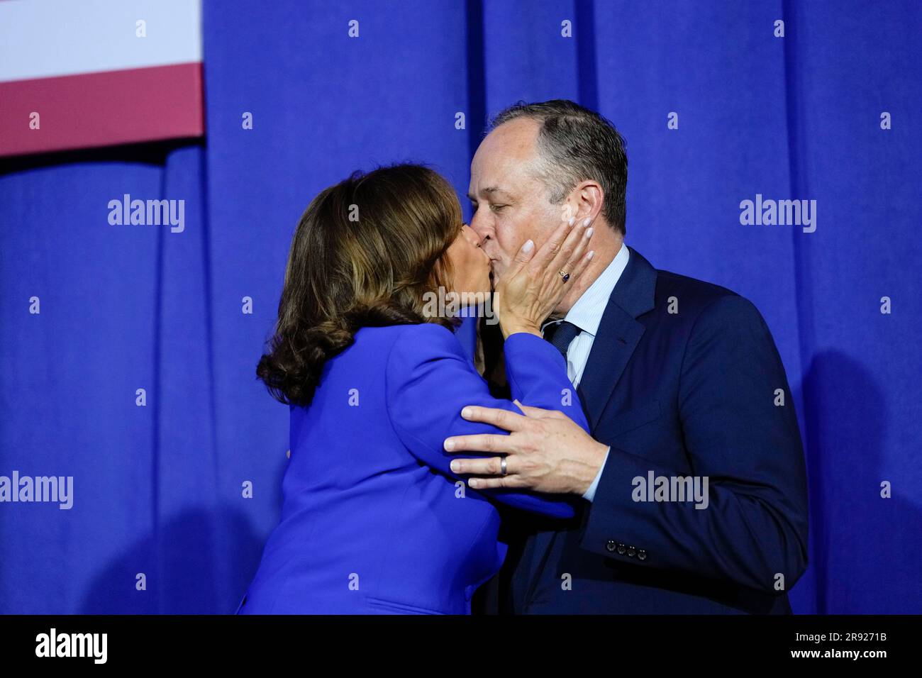 Vice President Kamala Harris kisses her husband Doug Emhoff President ...