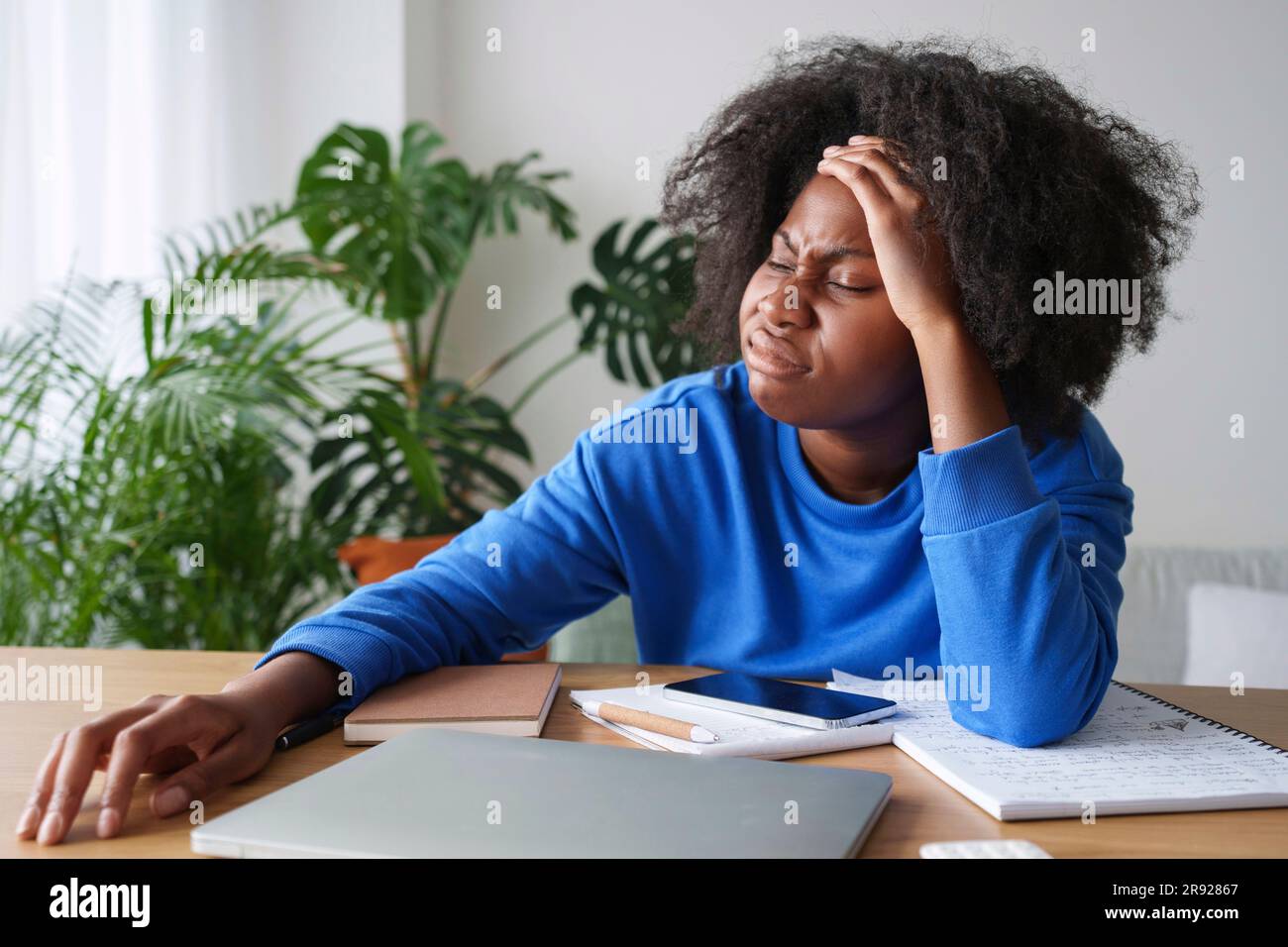 Frustrated hand hi-res stock photography and images - Alamy