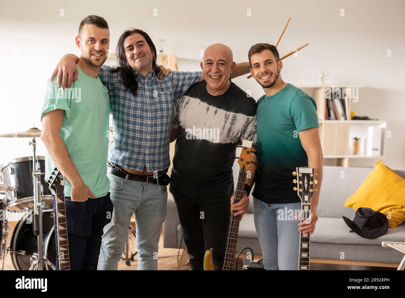 Musicians together hi-res stock photography and images - Alamy
