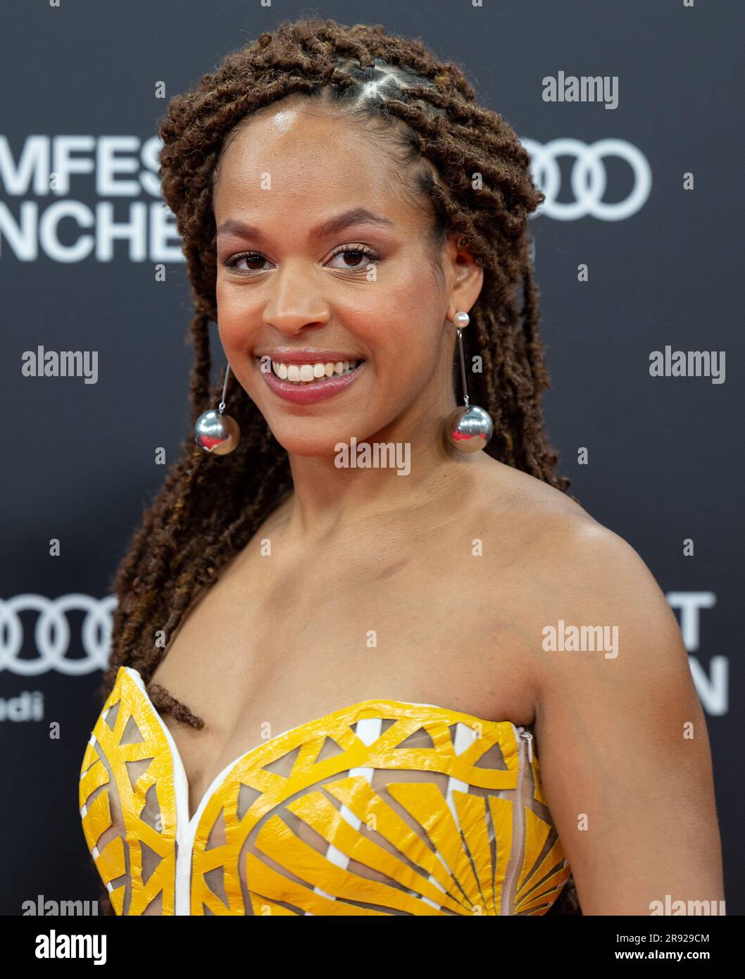 Paula essam hi-res stock photography and images - Alamy