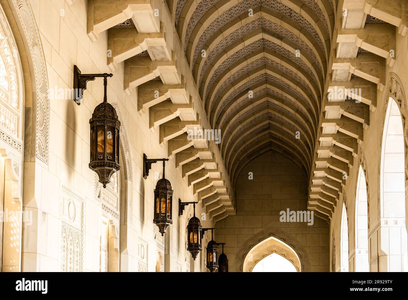 The grand mosque in oman Stock Photo - Alamy