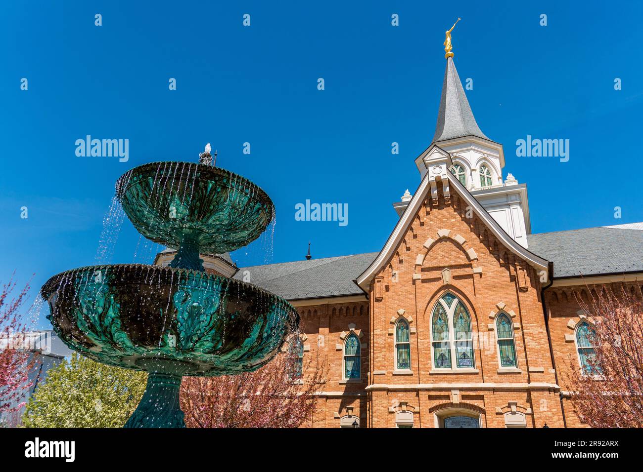 The Provo LDS temple Stock Photo - Alamy