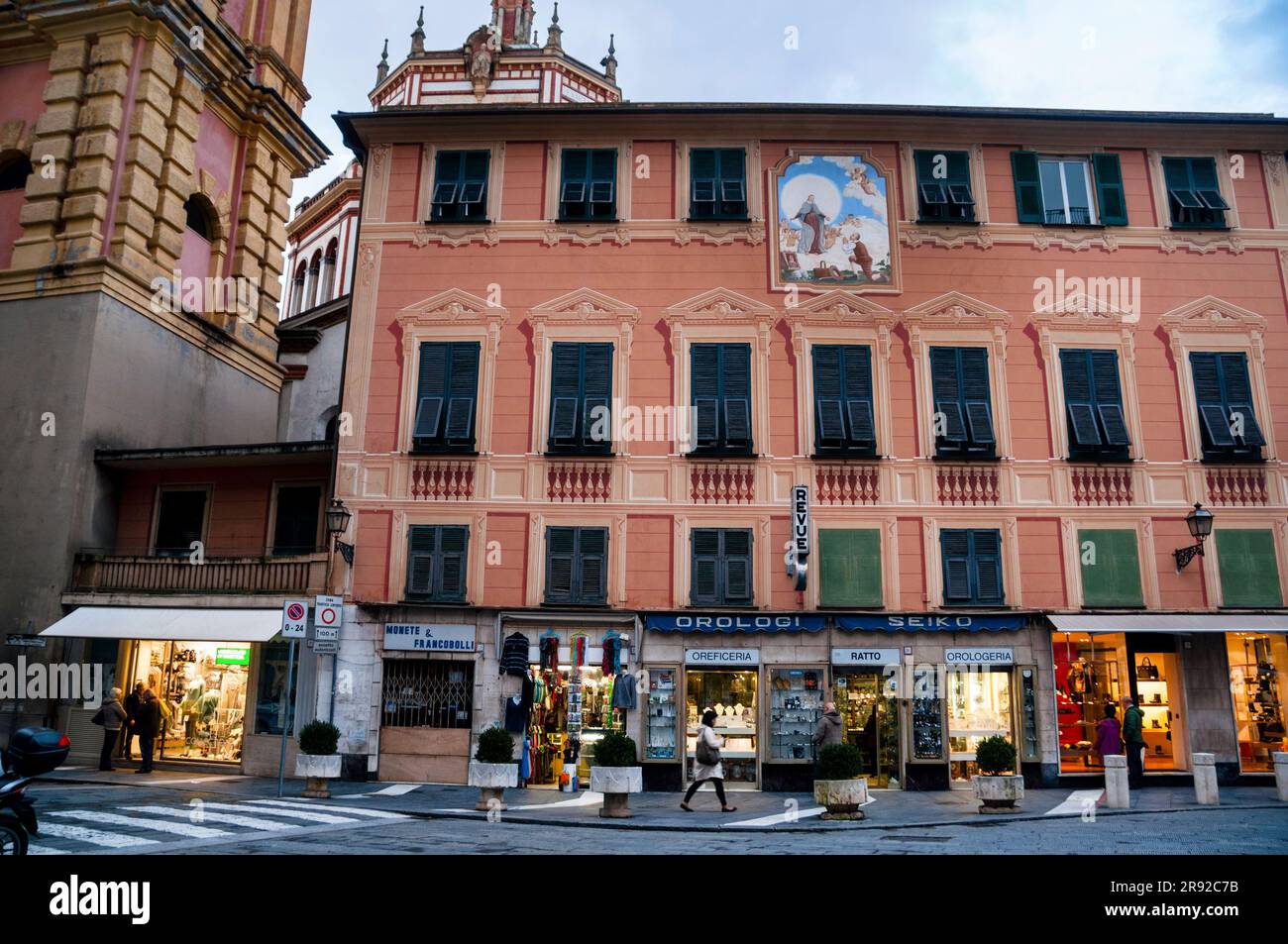 Rapallo basilica hi-res stock photography and images - Alamy