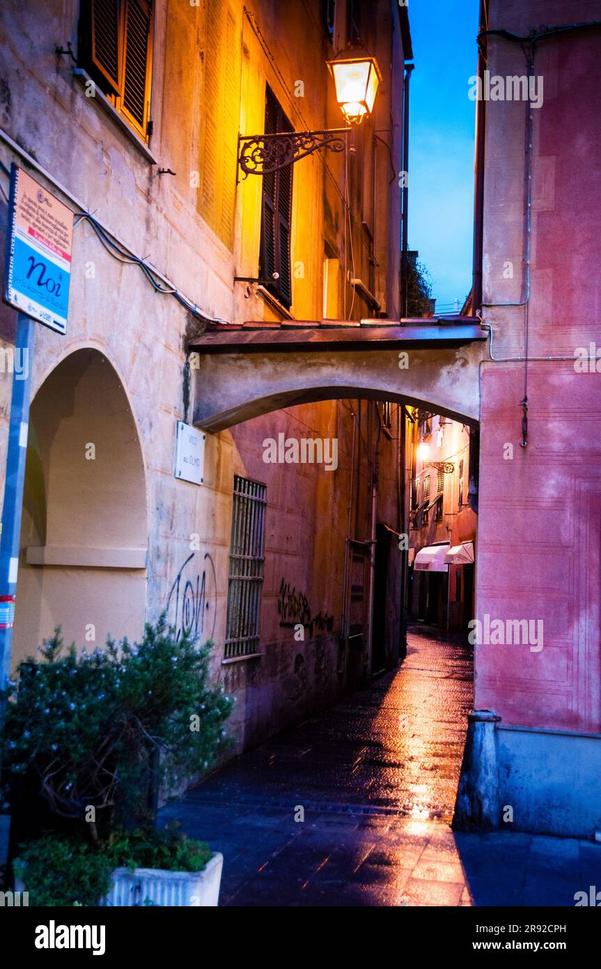 Pedestrian walkways of Rapallo, Italy Stock Photo - Alamy