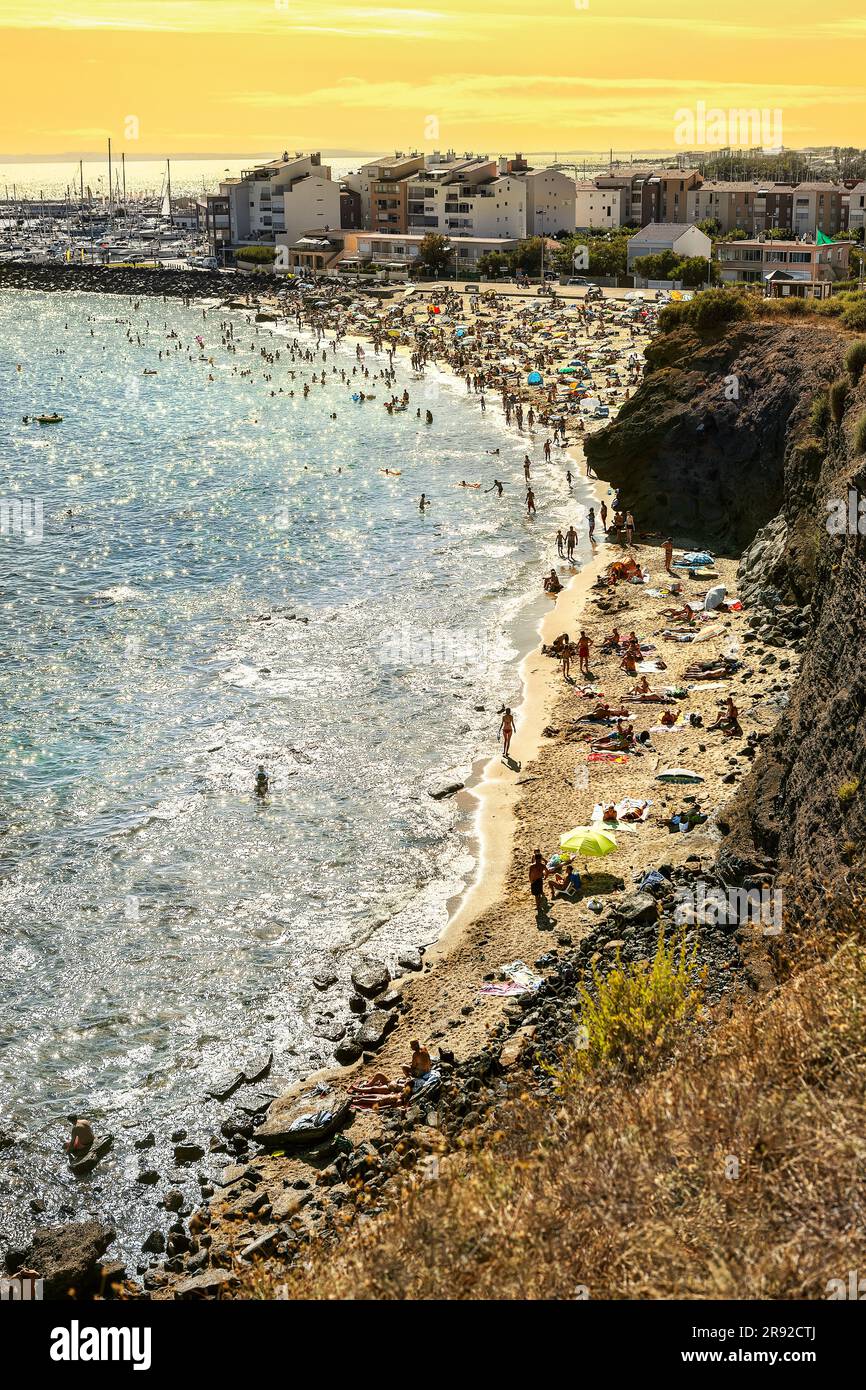 Cap d'agde france beach hi-res stock photography and images - Alamy