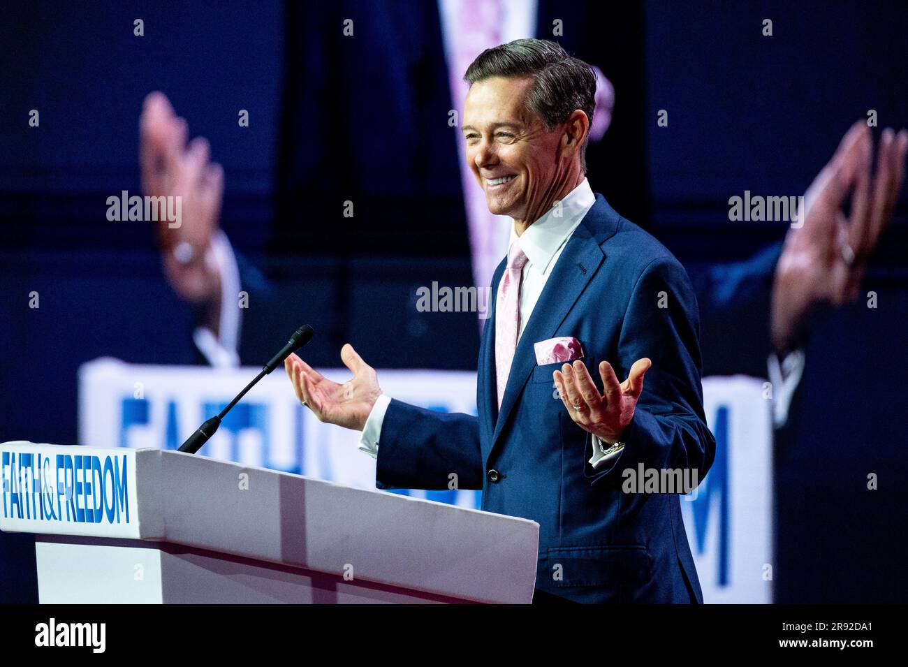 Ralph reed hi-res stock photography and images - Alamy