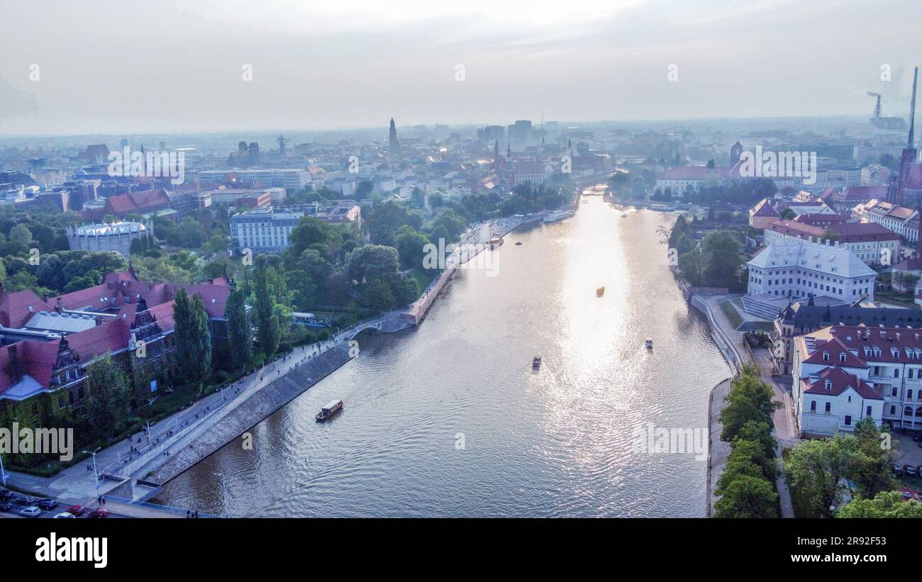 Aerial view on river Oder and old town of Wroclaw and in left part ...