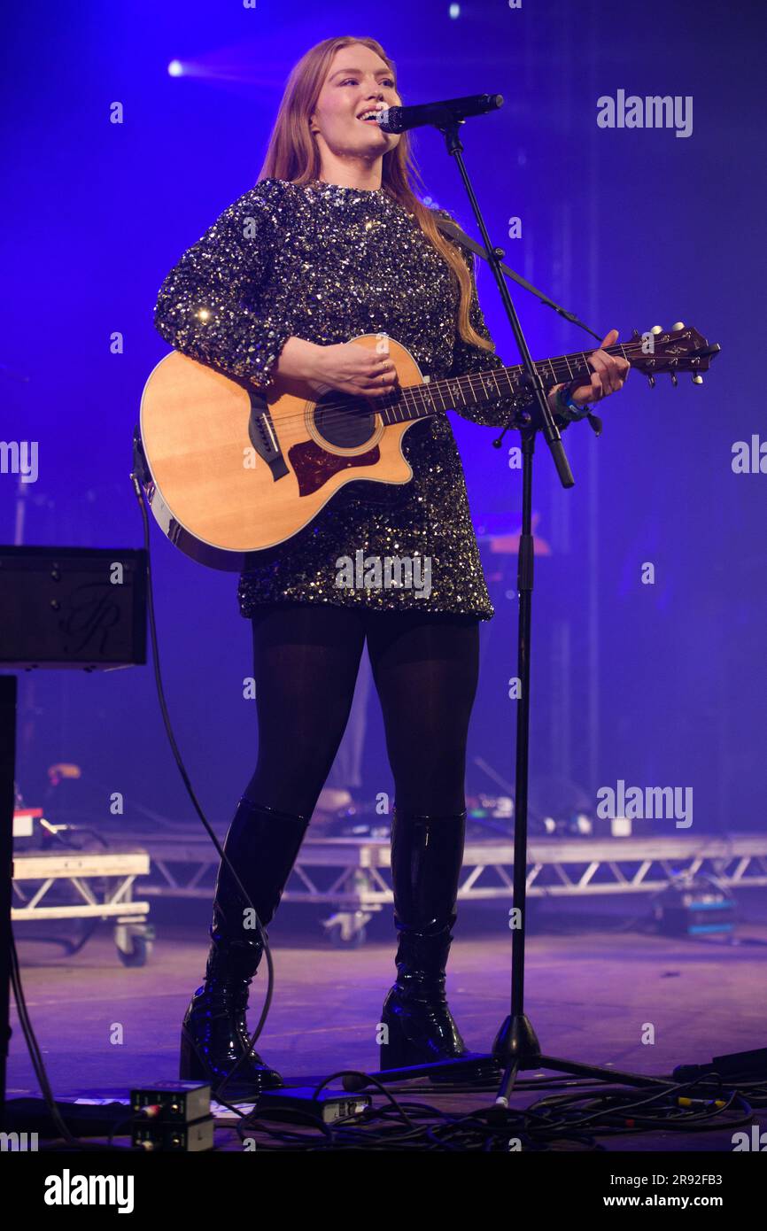 Somerset, UK. 23 June 2023. Freya Ridings performing at the Avalon ...