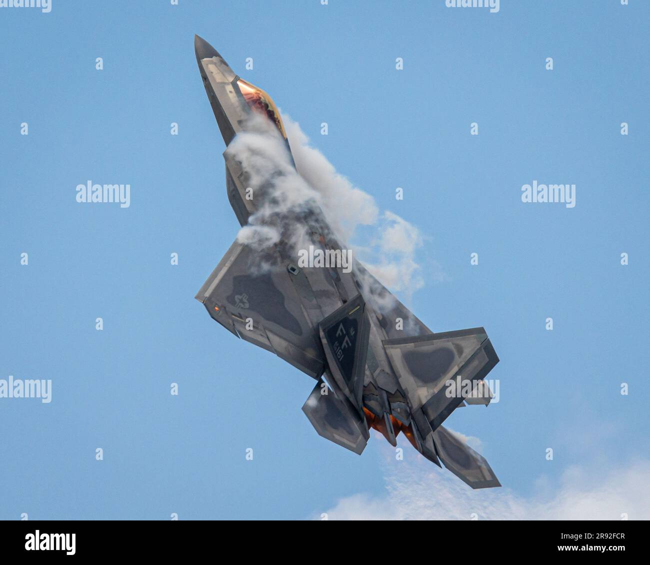 The amazing Raptor fighter jet Stock Photo - Alamy