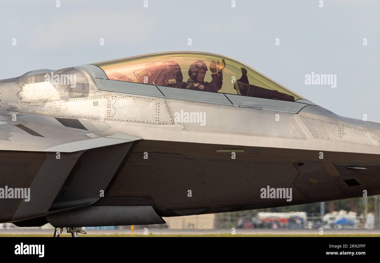 The amazing Raptor fighter jet Stock Photo - Alamy
