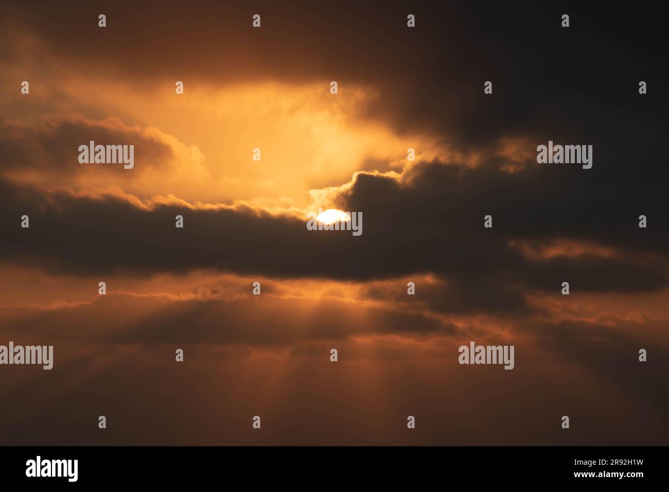Clouds covering sun hi-res stock photography and images - Alamy
