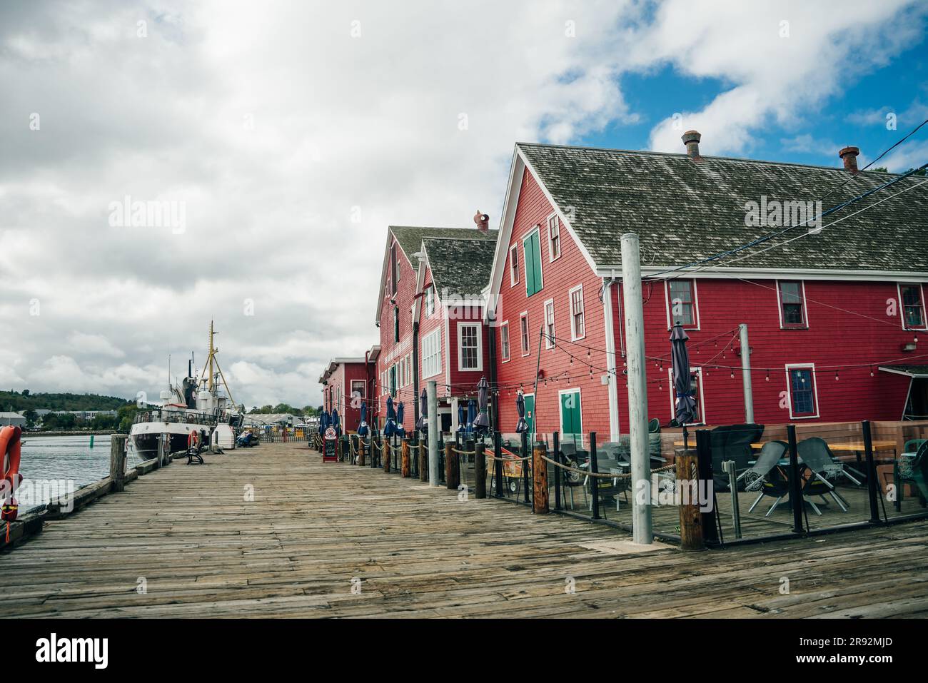 Lunenburg nova scotia fall hi-res stock photography and images - Alamy