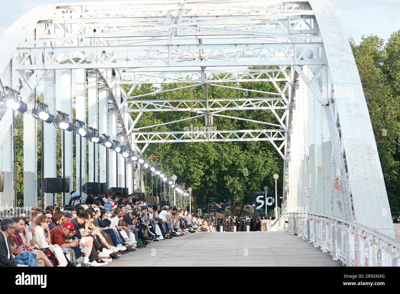 Paris, Frankreich. 23rd June, 2023. KENZO Spring Summer 2024 Runway ...