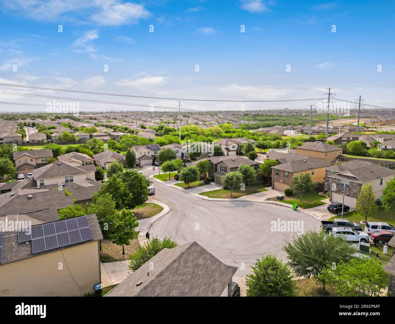 Flying over new residential houses hi-res stock photography and images ...