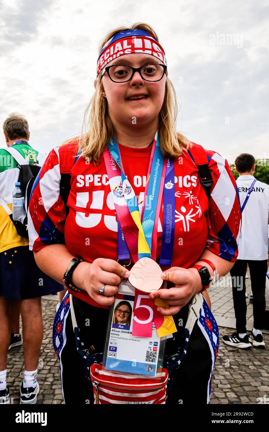 Olympic participant hi-res stock photography and images - Alamy