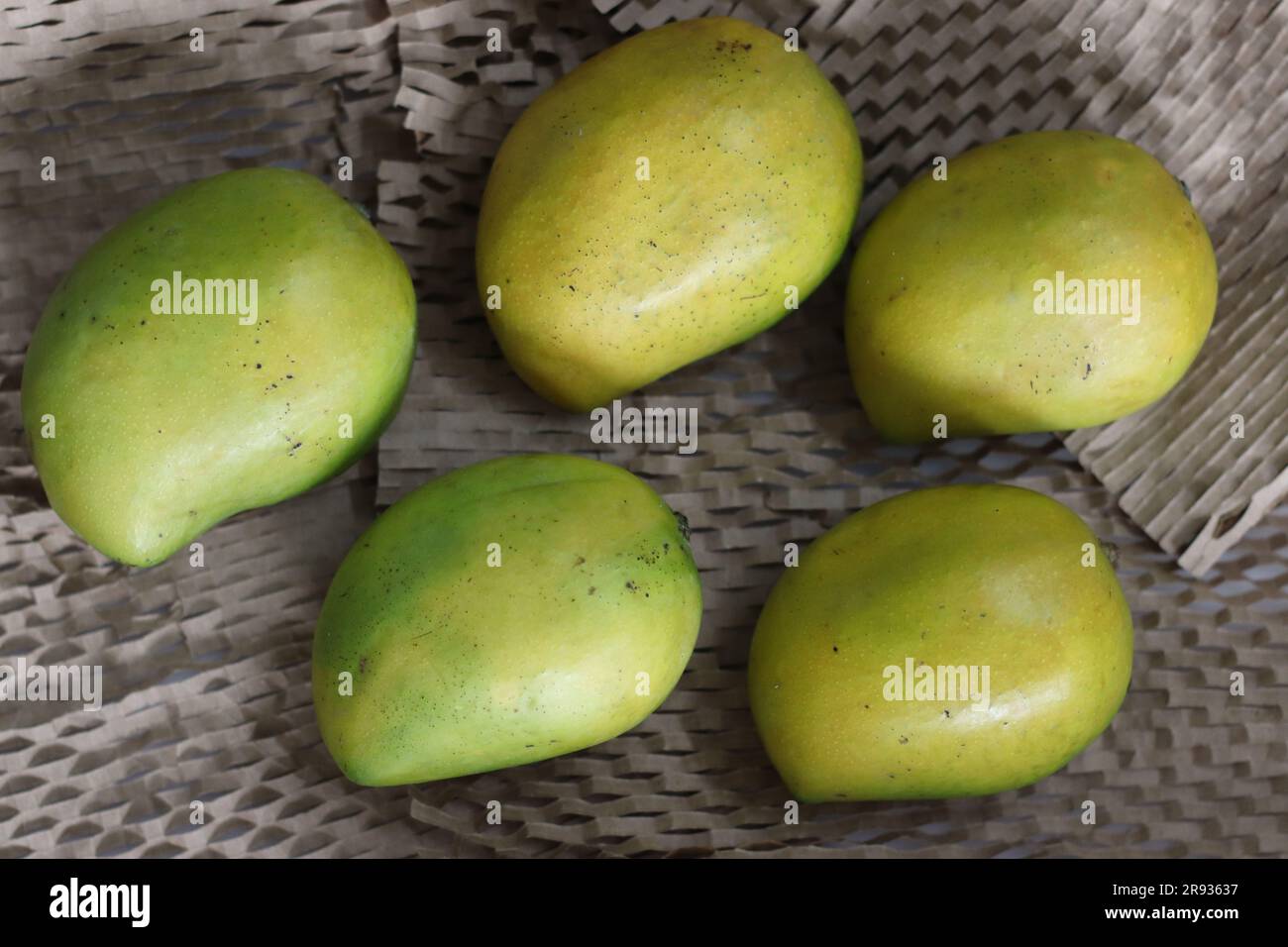 Fresh and ripe Priyoor mangoes. A premium variety of mangoes from ...