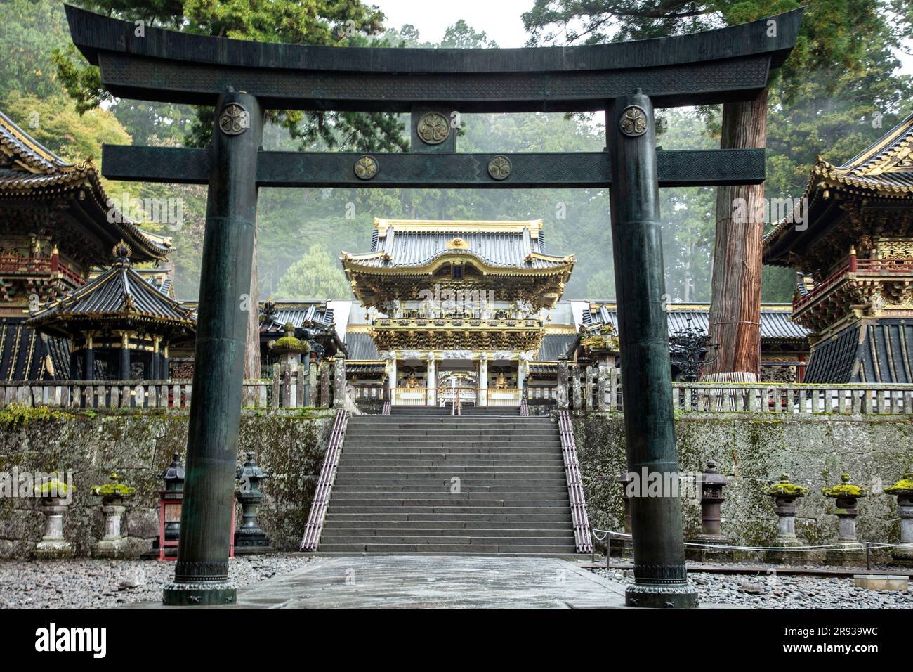 Yomeimon Gate of the Nikko Toshogu Shrine Stock Photo - Alamy