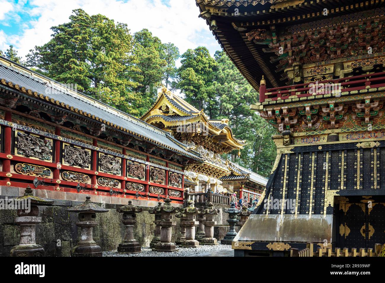 Yomeimon Gate of the Nikko Toshogu Shrine Stock Photo - Alamy