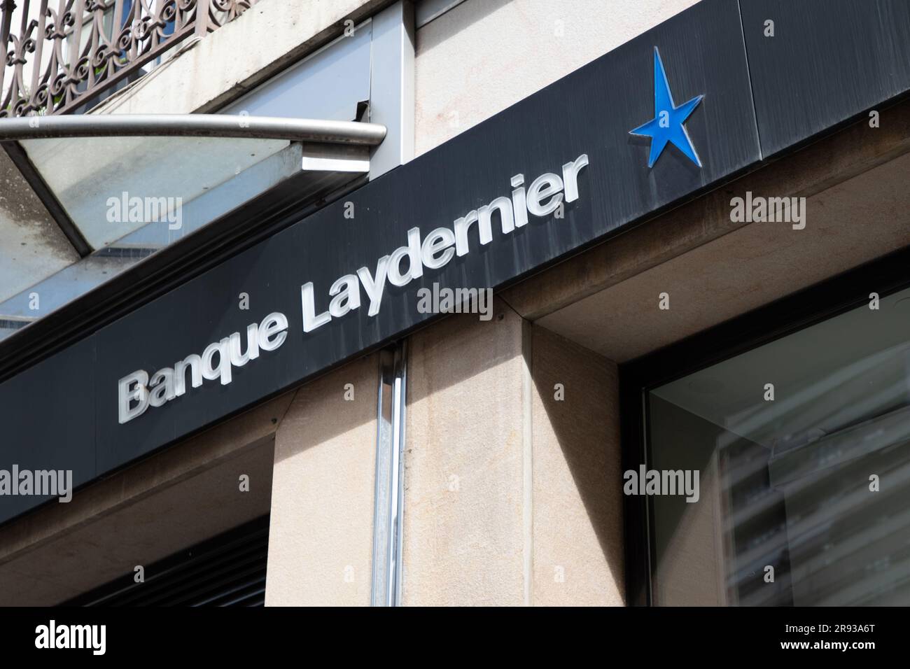 lyon, France - 06 16 2023 : Banque laydernier logo star blue sign and ...