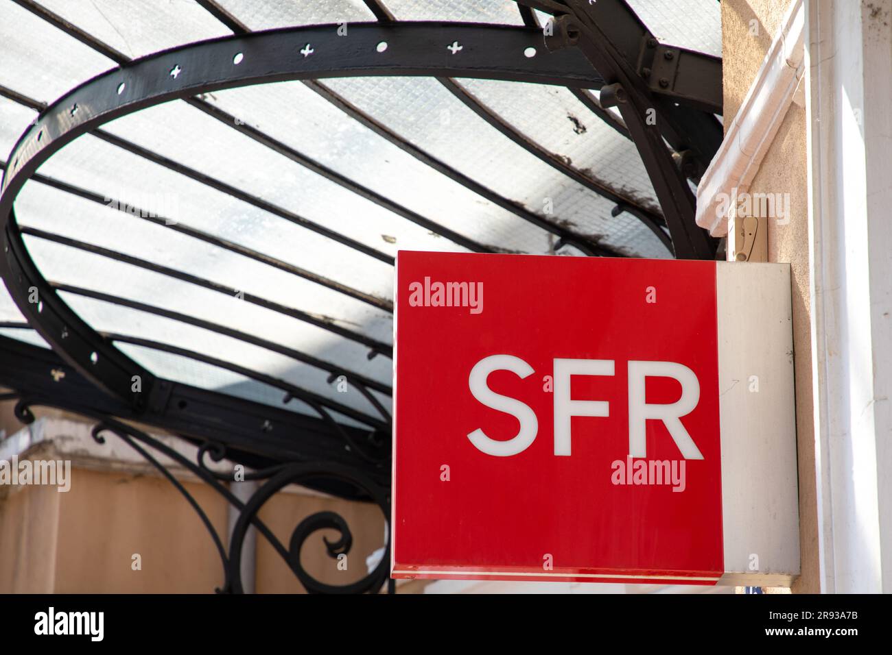 Sfr symbol hi-res stock photography and images - Alamy