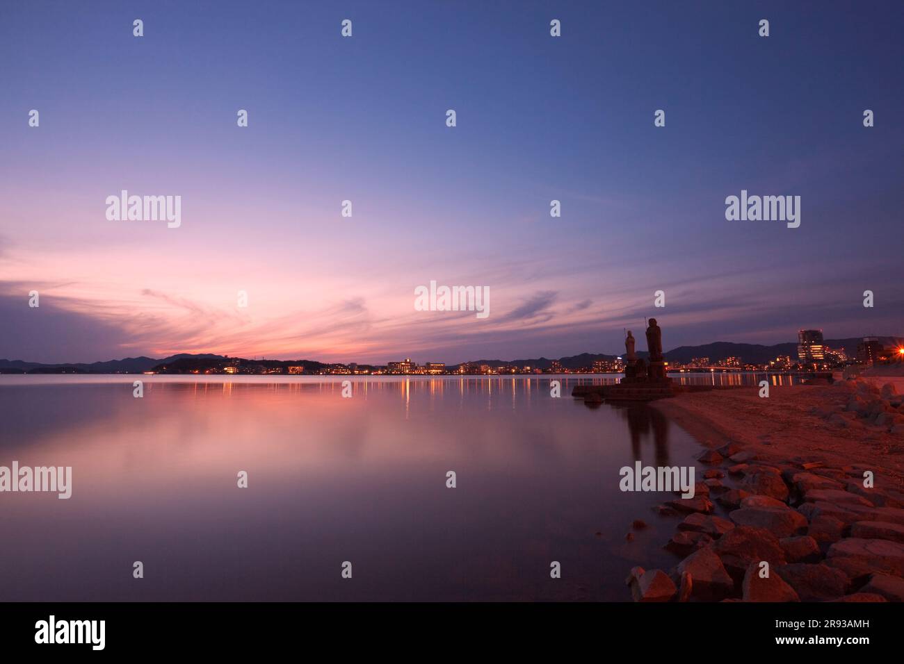 Lake Shinji and Matsue City at Night Stock Photo - Alamy