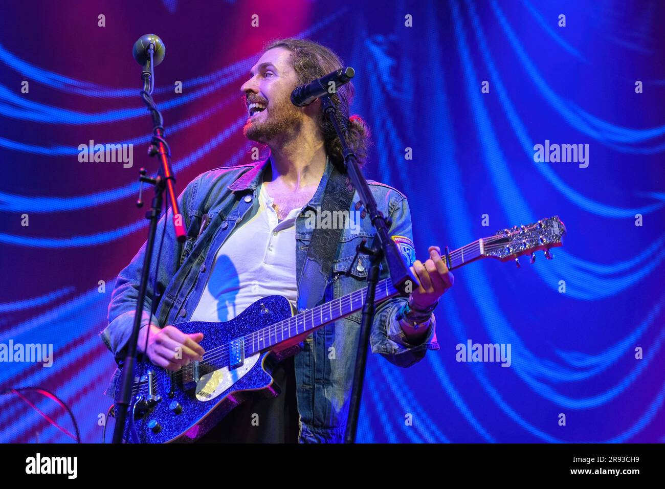 Hozier 2023 hi-res stock photography and images - Alamy