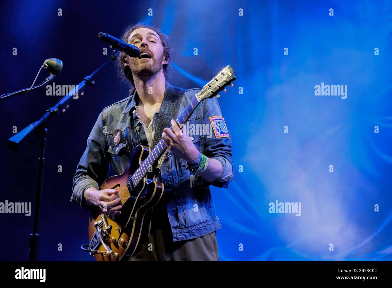 Hozier 2023 hi-res stock photography and images - Alamy