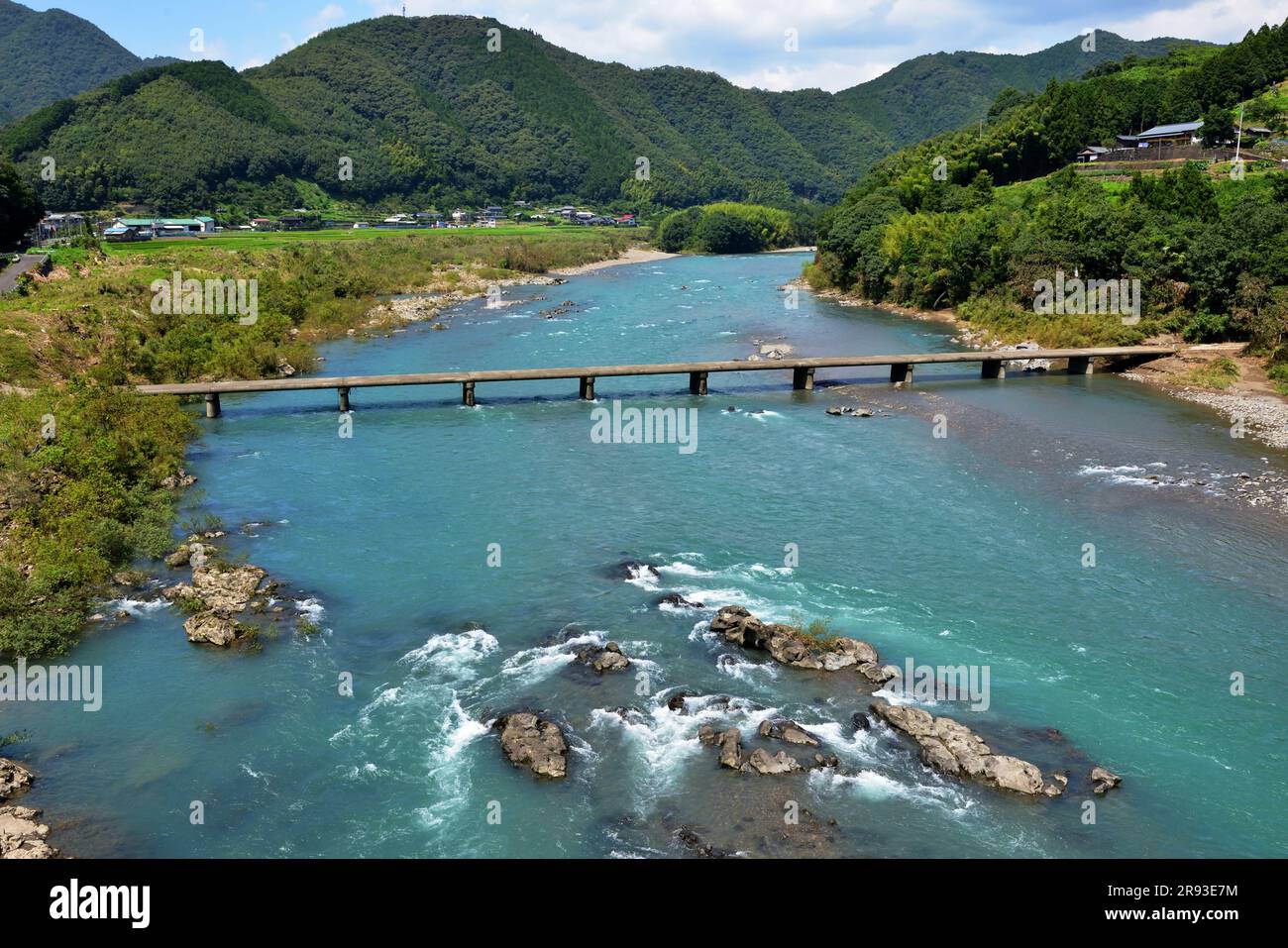 Shimanto River sunken bridge Stock Photo - Alamy