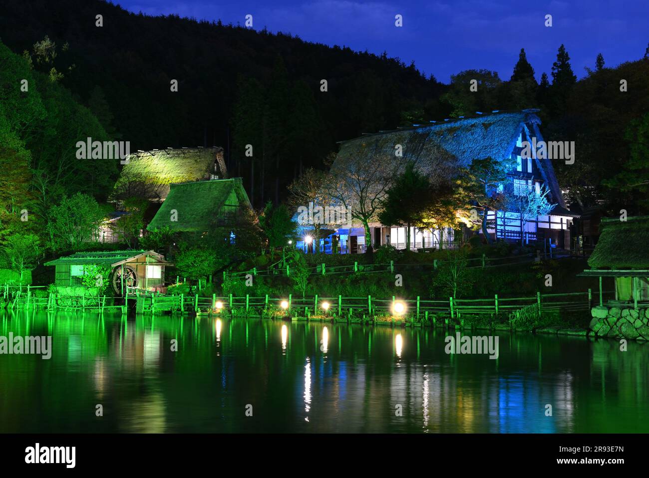 Long thatched village house hi-res stock photography and images - Alamy