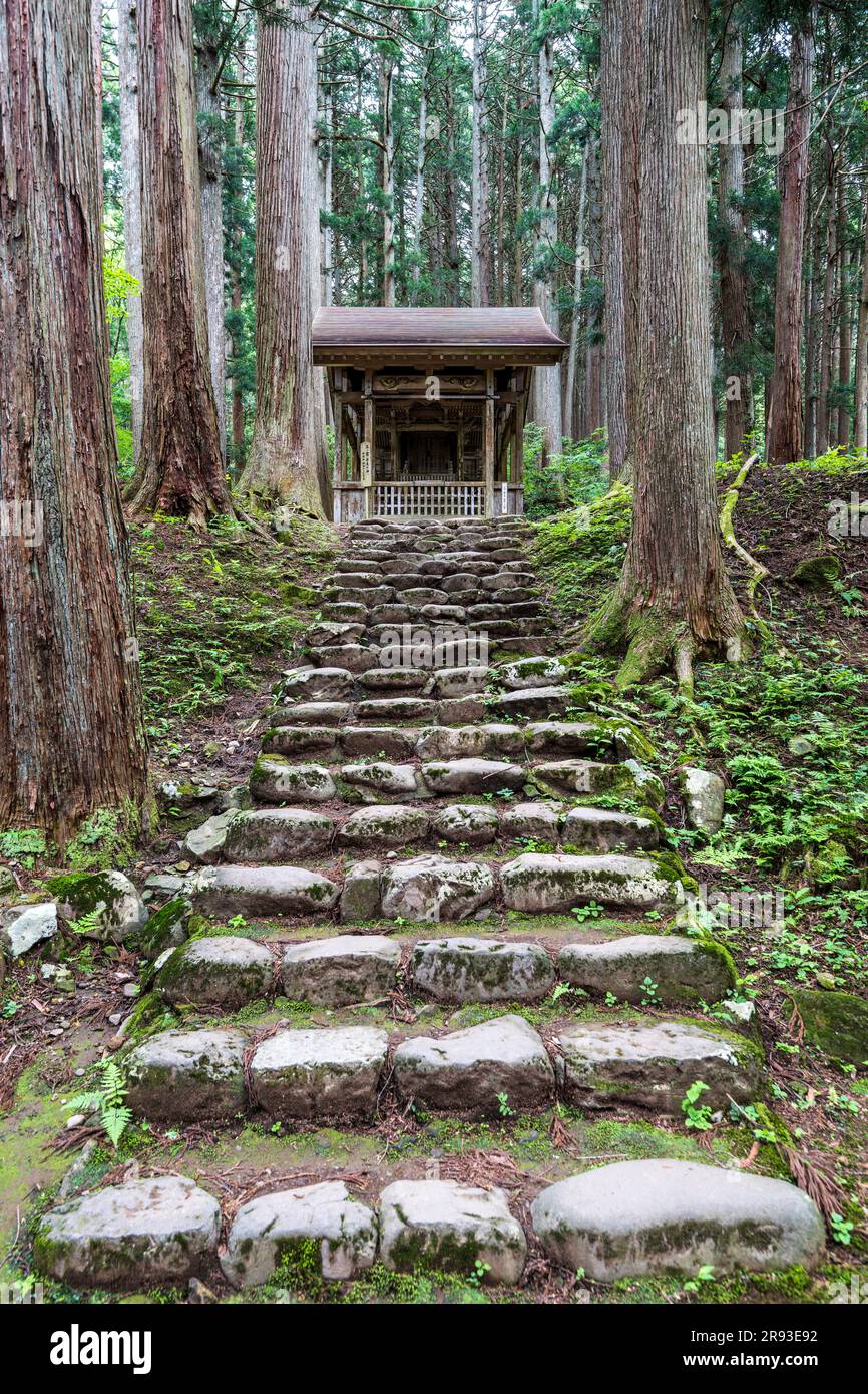 Heisenji Hakusan Shrine Stock Photo - Alamy