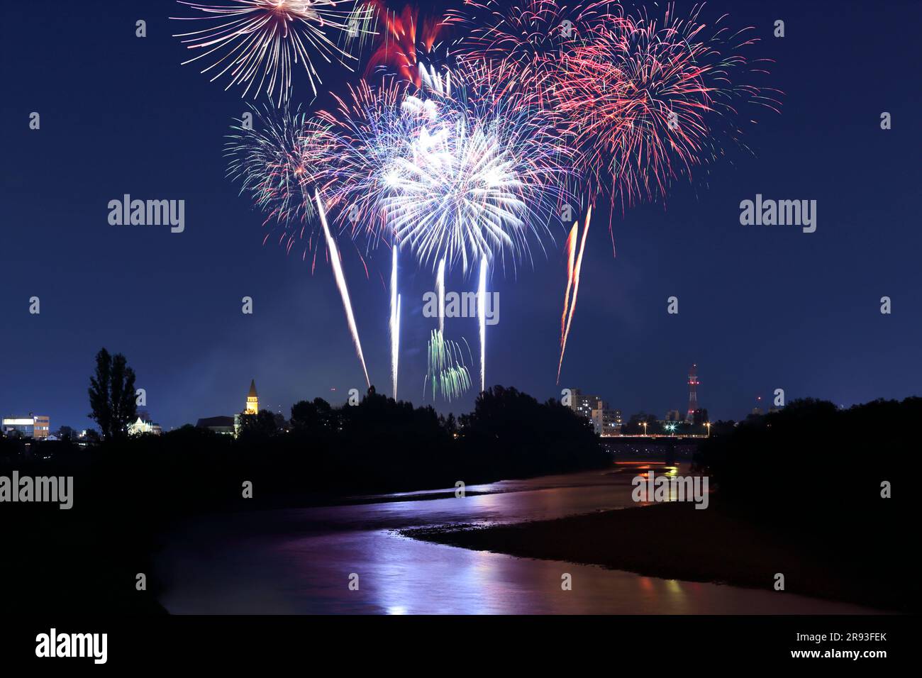 Fireworks august hi-res stock photography and images - Alamy